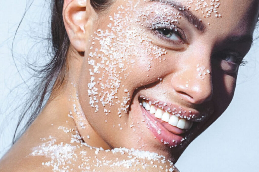Exfoliante facial: consejos sobre cómo exfoliar la cara