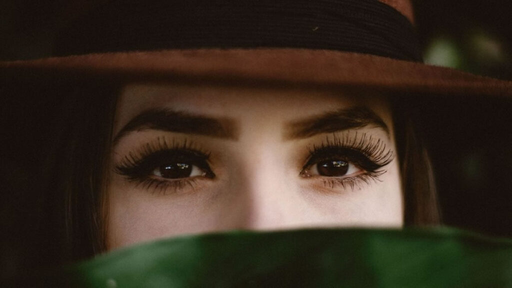 Consejos básicos para definir y lograr unas cejas perfectas